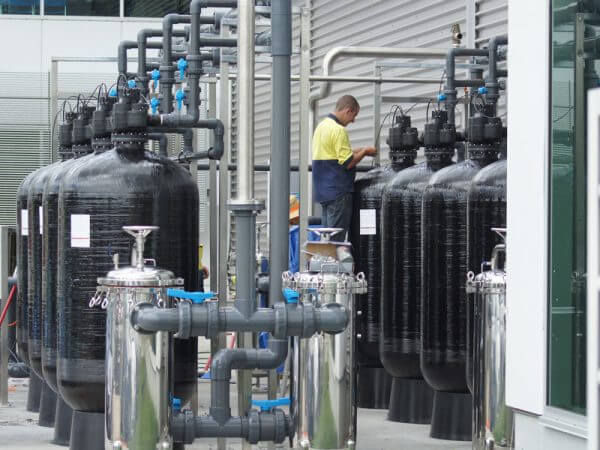 DEIONISATION SYSTEMS – Continental Water